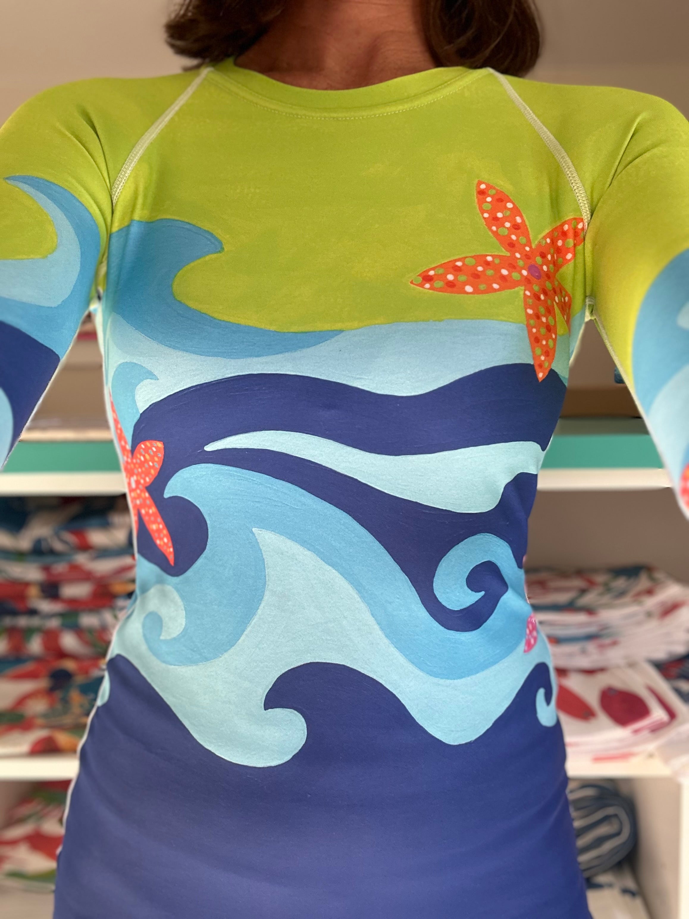 Rash Guard Tops – FestiveFish